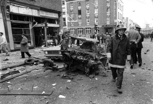 Northern Ireland 1960-1998: The Troubles in 15 photos | The Independent