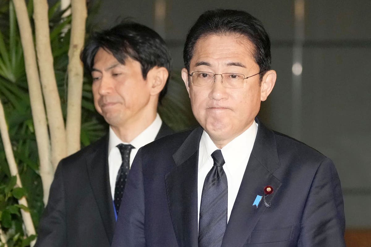 Japan army helicopter carrying 10 crew members missing after suspected ...