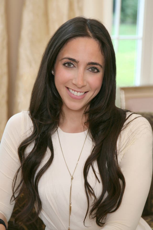 Relationship expert reveals how to avoid becoming a ‘girlfriend fluffer’ | The Independent