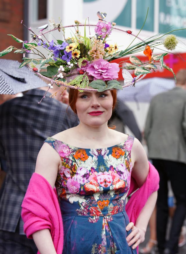 Grand National 2023: The most colourful outfits spotted at Aintree ...