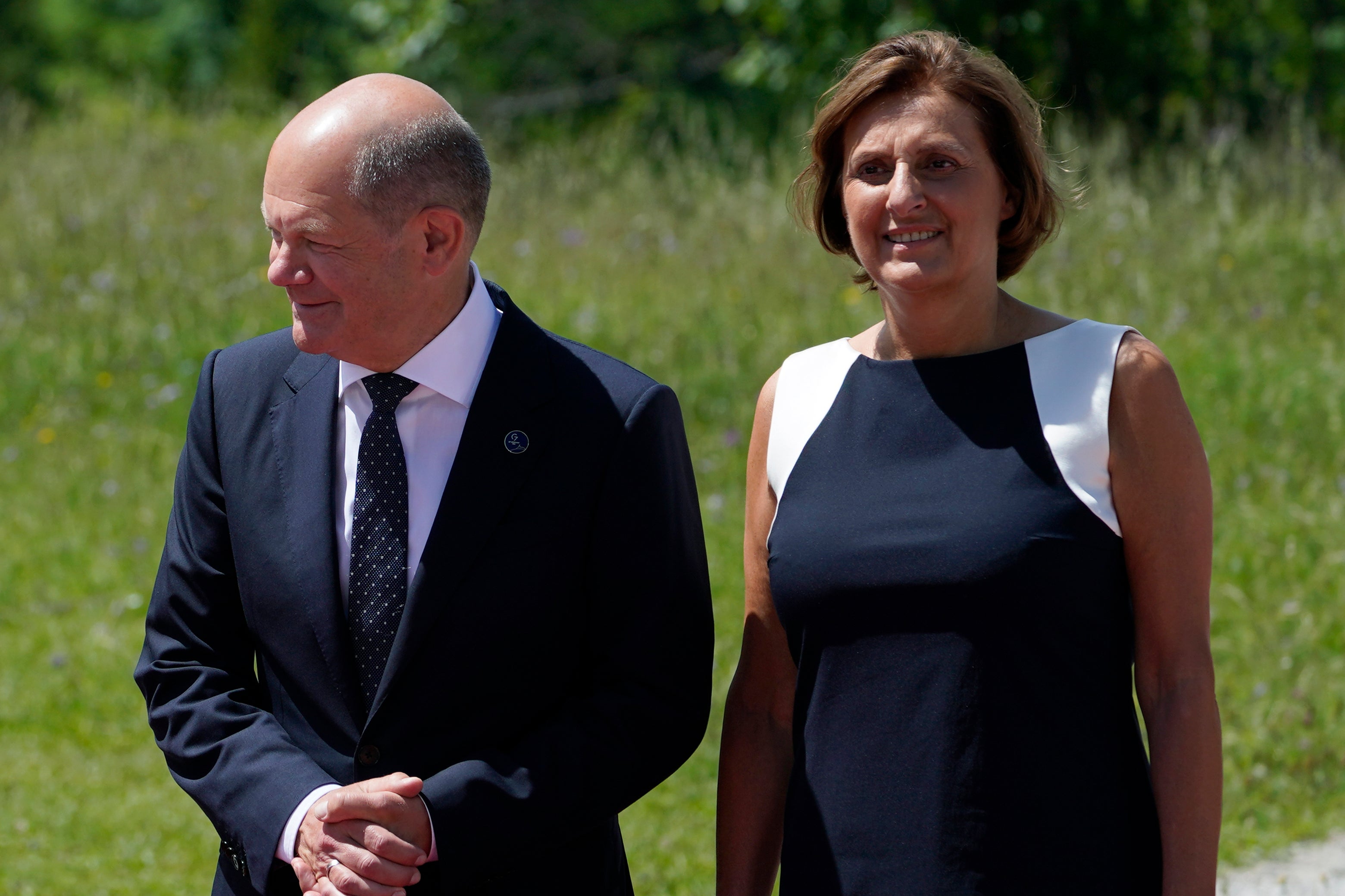 Scholz's wife stepping down as minister in German state | The Independent
