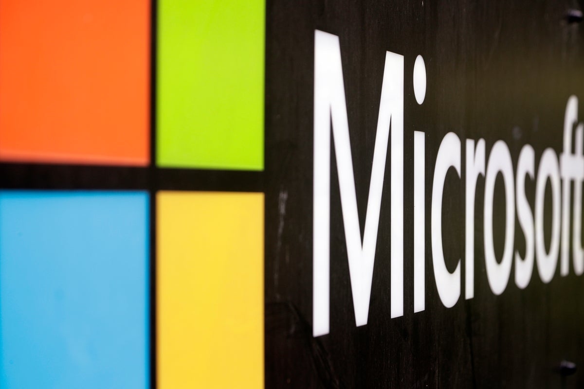Microsoft looks to buy $50m Foxconn parcel in Wisconsin | The Independent