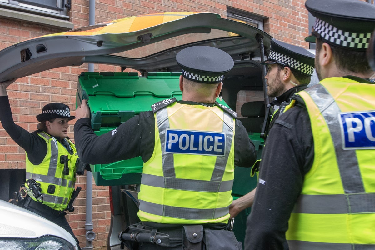 SNP investigation: Police ‘hunting for burner phone sim cards’ | The ...