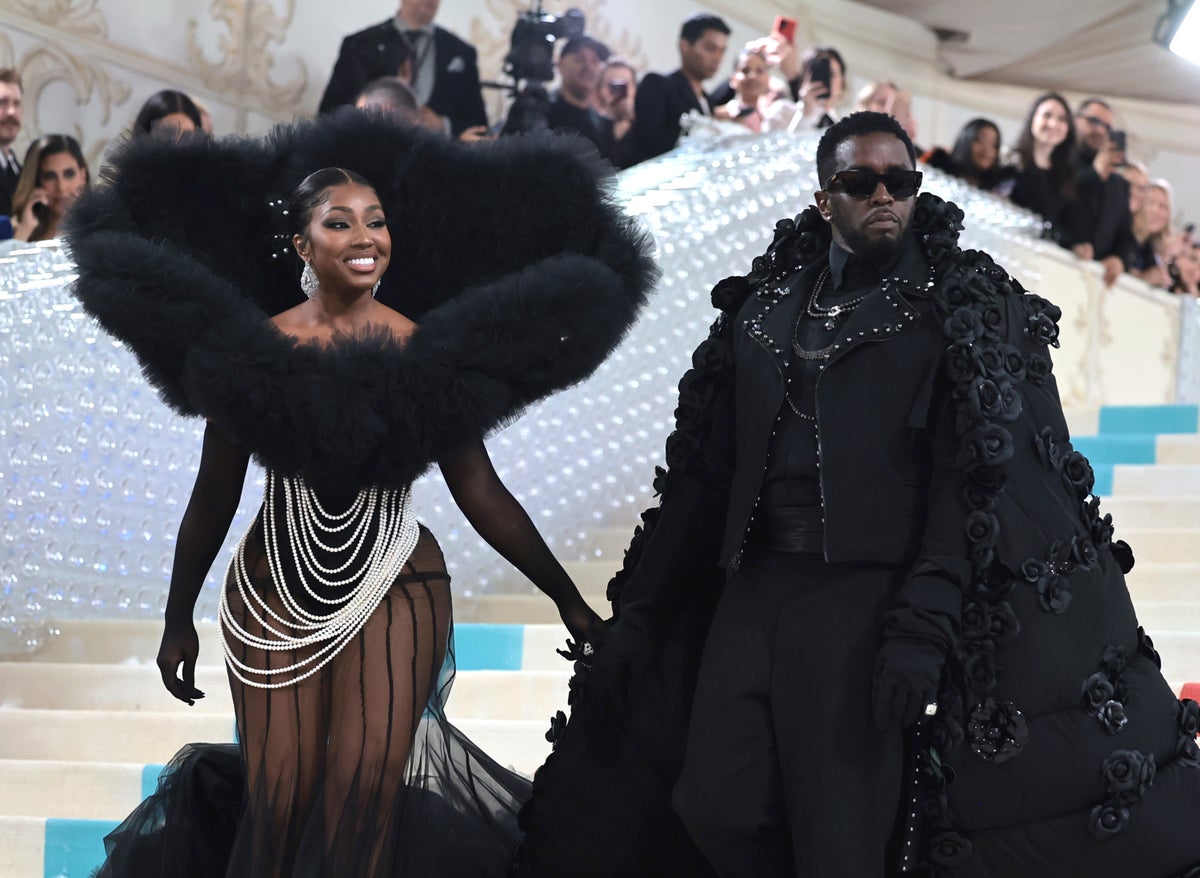 Diddy Sweats Profusely When Asked To Describe Yung…