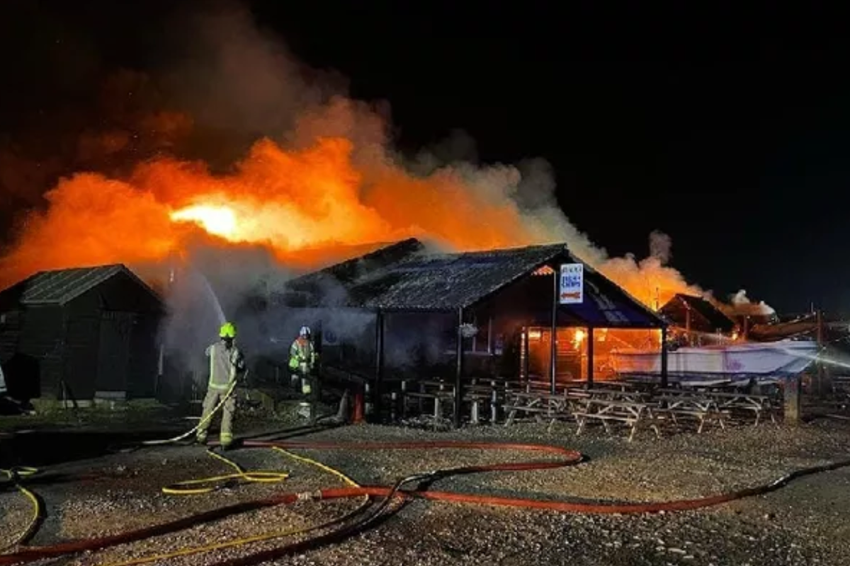 Owners of fish and chip destroyed in harbour blaze ‘blown away’ by ...