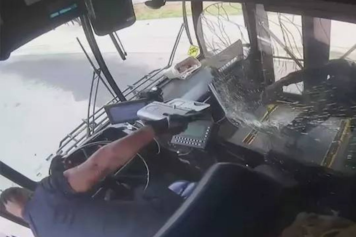 Wild shootout between bus driver and passenger on moving vehicle ...