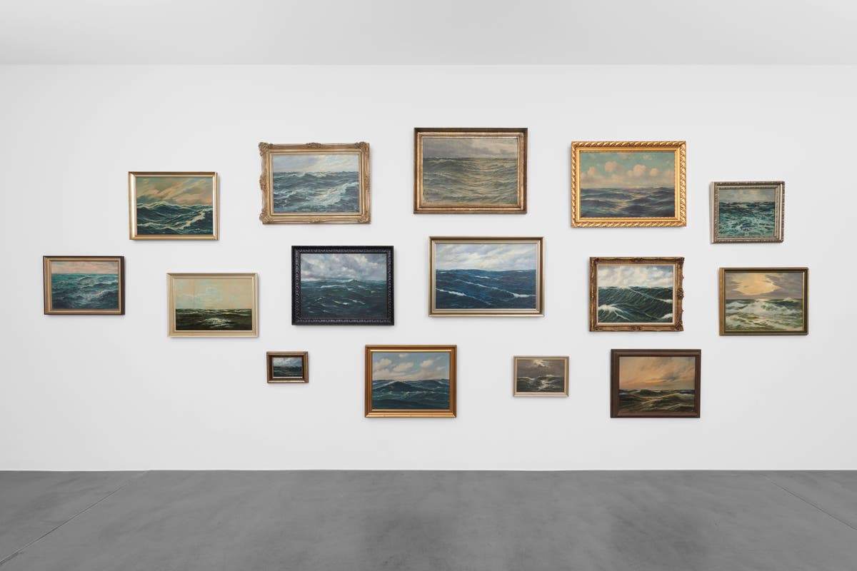 German conceptual artist Hans-Peter Feldmann dies age 82 | The Independent