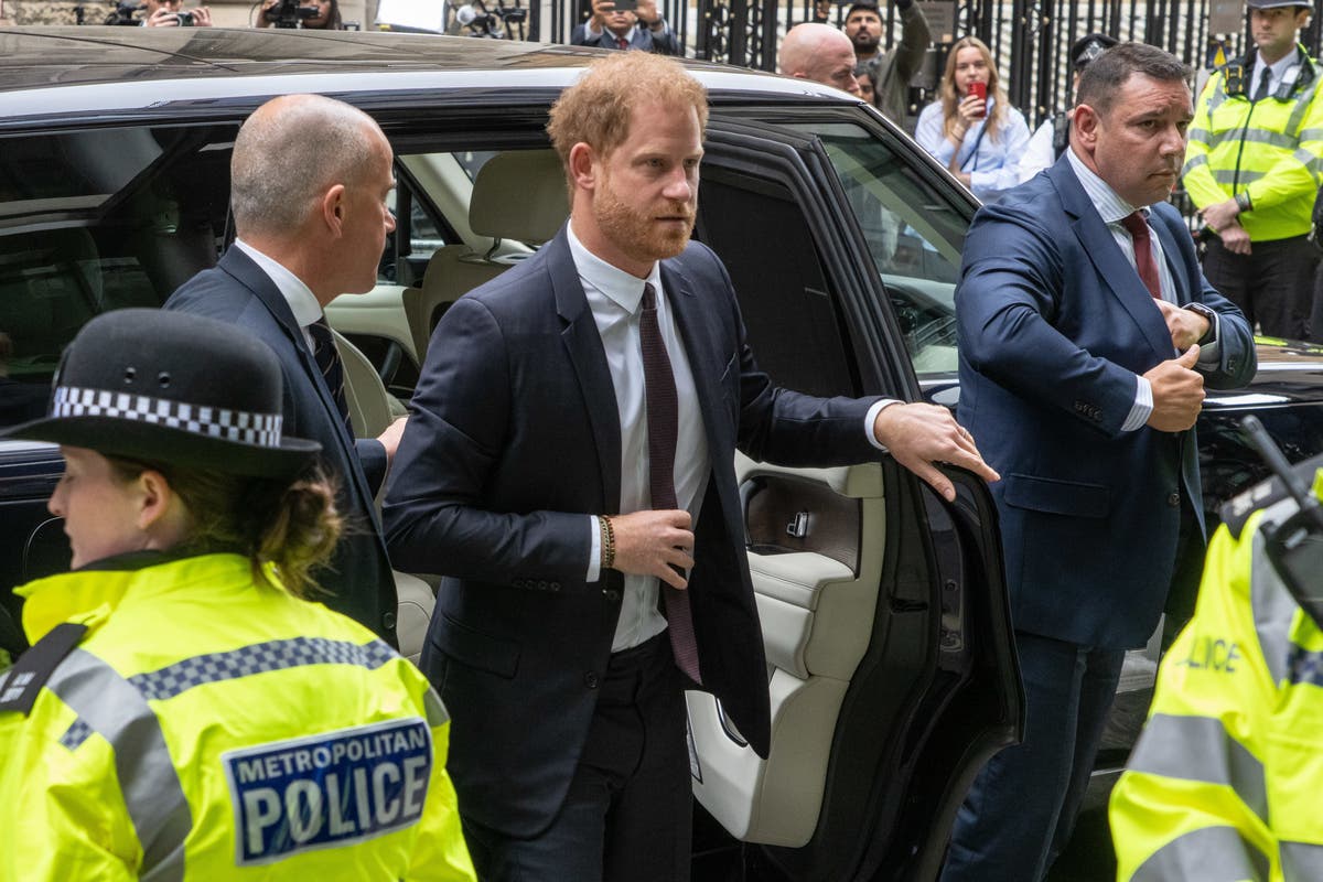 Harry accuses press of having ‘blood on their hands’ in hacking trial ...