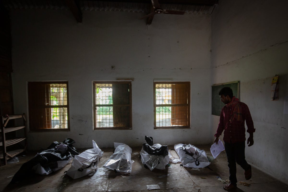 Odisha train accident: Families await DNA test results in fight over ...