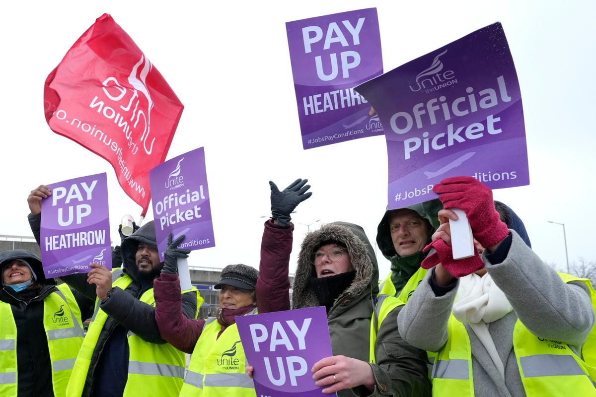 Security guards at London's Heathrow Airport to escalate strikes over ...