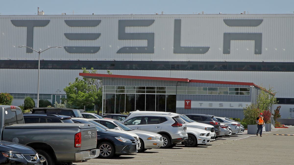 Black Workers At California Tesla Factory Allege Rampant Racism Seek