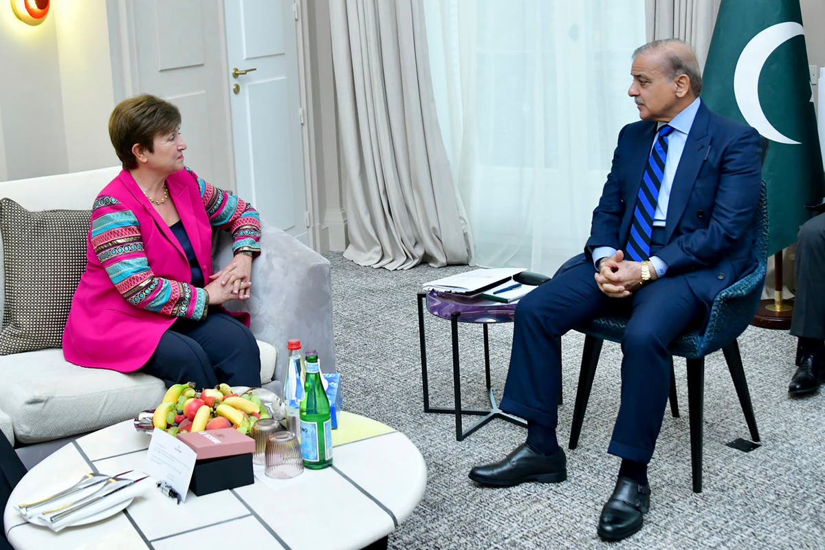 Pakistan's premier meets with the head of IMF in Paris, hoping to ...