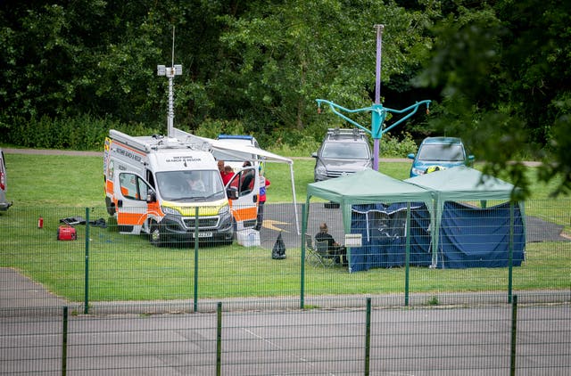 Fiona Edson: Urgent search for mum who disappeared near river among ...