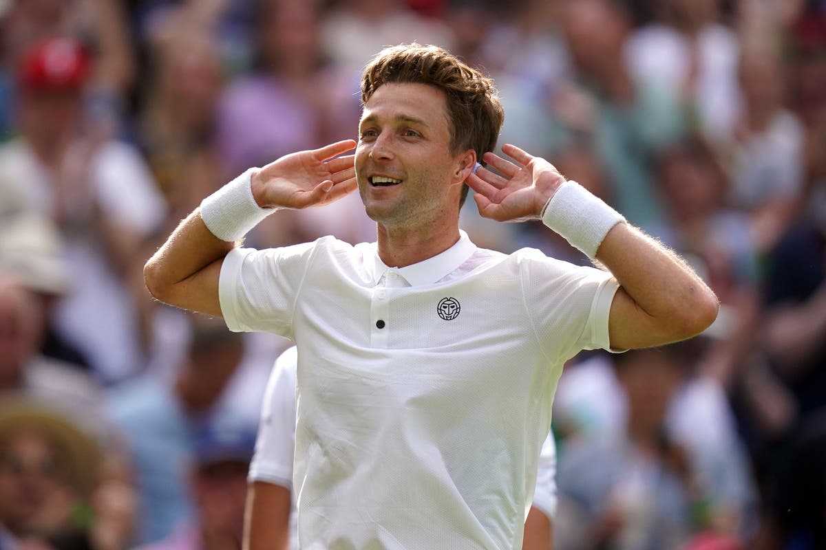 Liam Broady lives his childhood dream with epic Centre Court victory ...