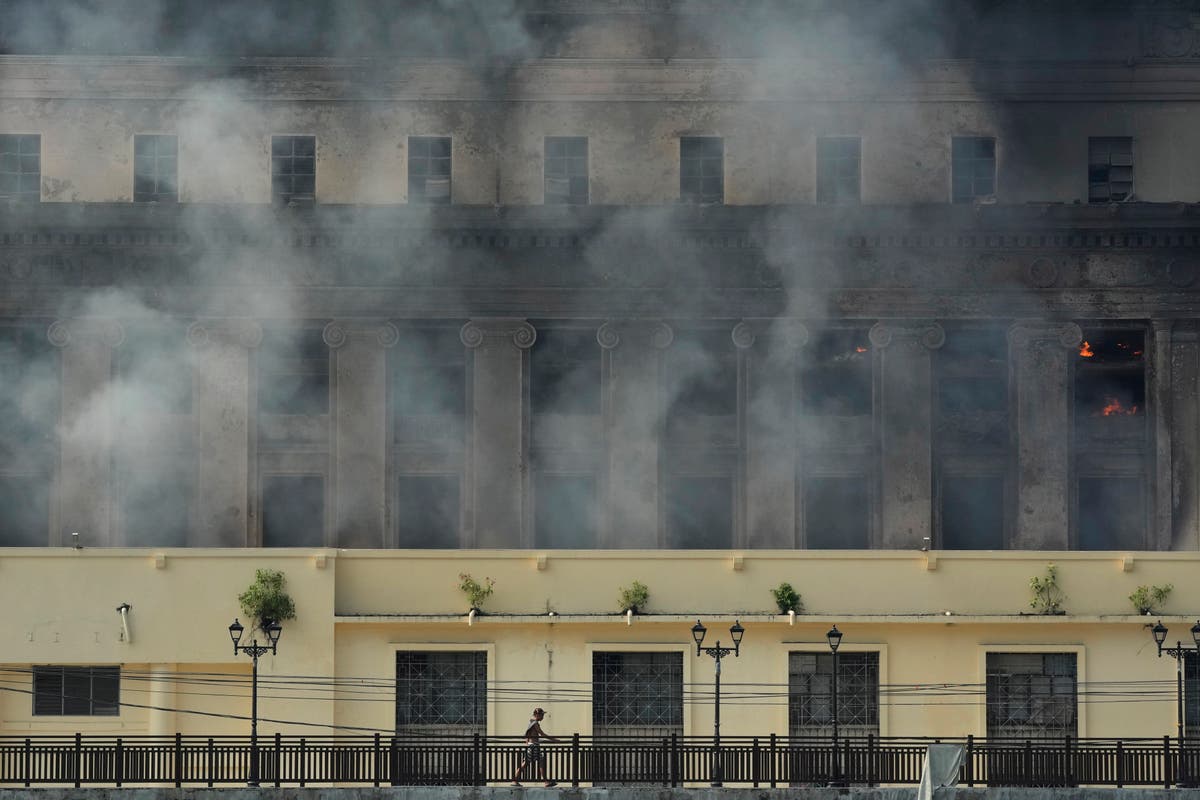 NOT REAL NEWS: A look at what didn't happen this week | The Independent