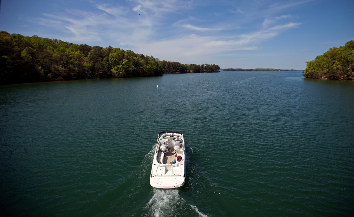 Usher’s ex-wife wants to drain Georgia lake where her son was killed ...