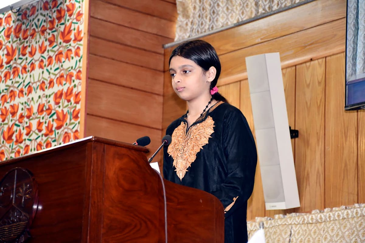11-year-old daughter of top Kashmiri rebel leader issues rare appeal to ...
