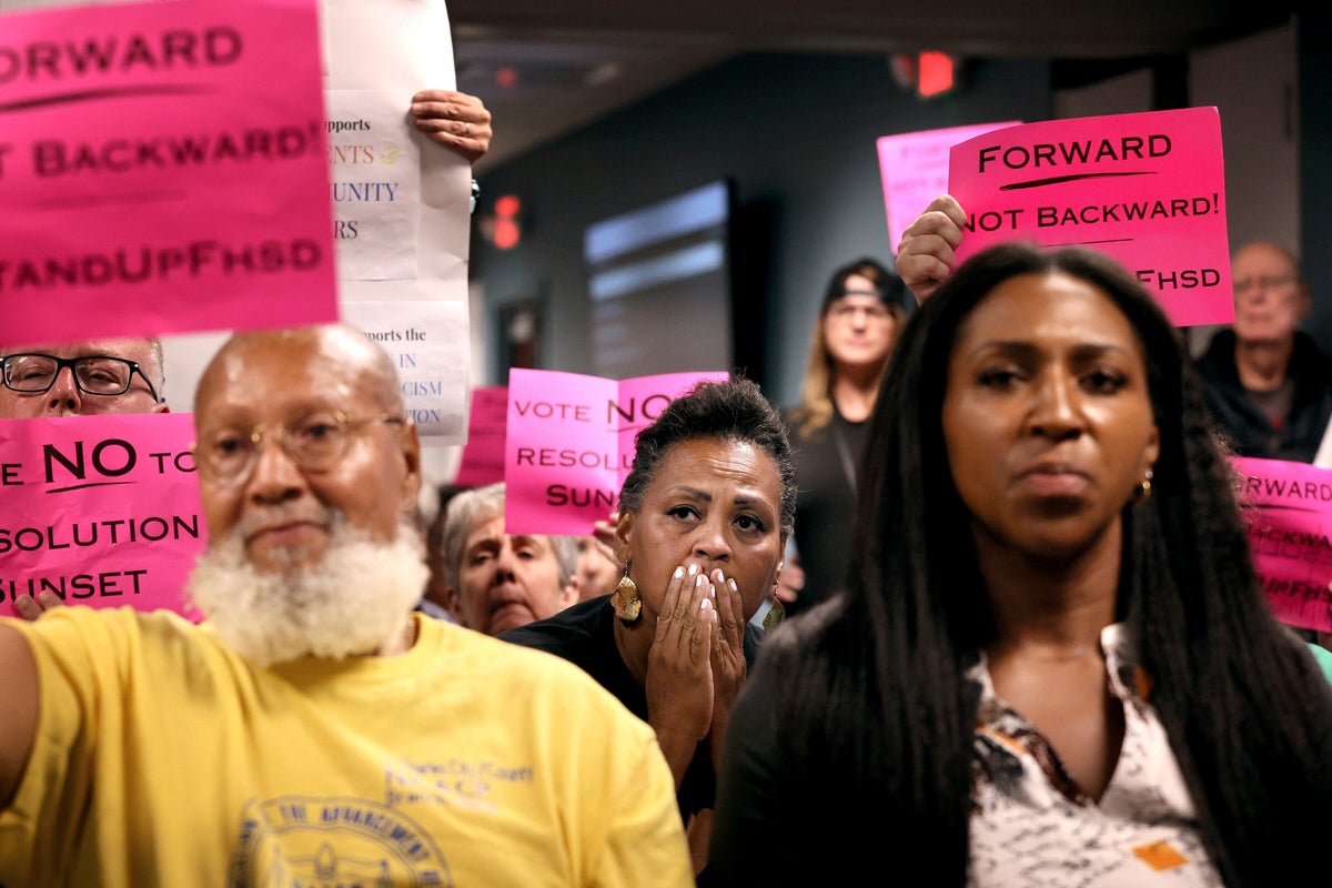 School board in Missouri, now controlled by conservatives, revokes anti ...