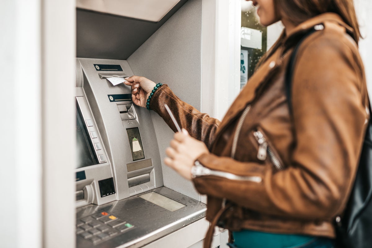 Irleand Bank customers who have no money allowed to withdraw thousands ...