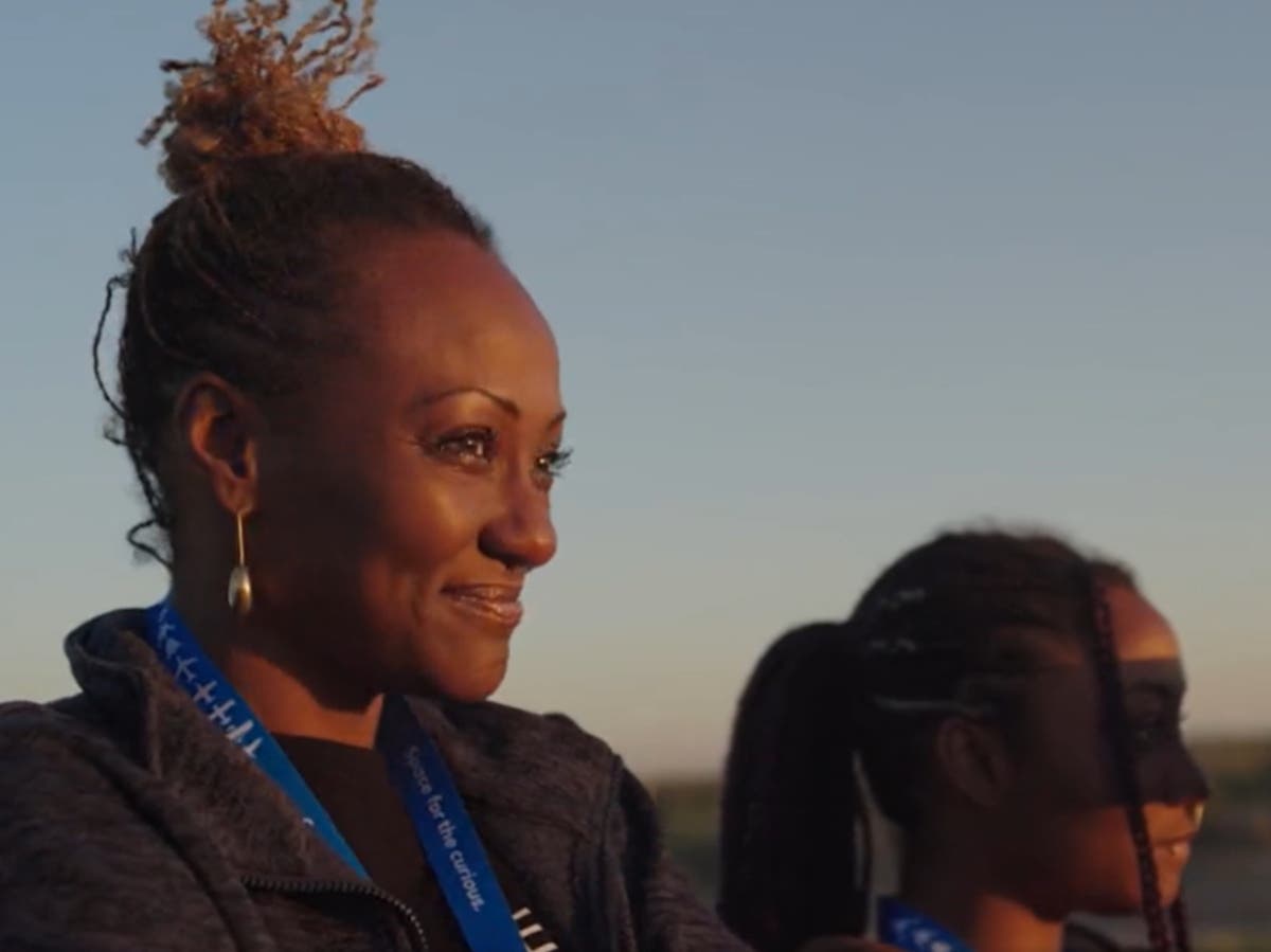 First mother-daughter duo flying on space tourism flight together ‘not ...