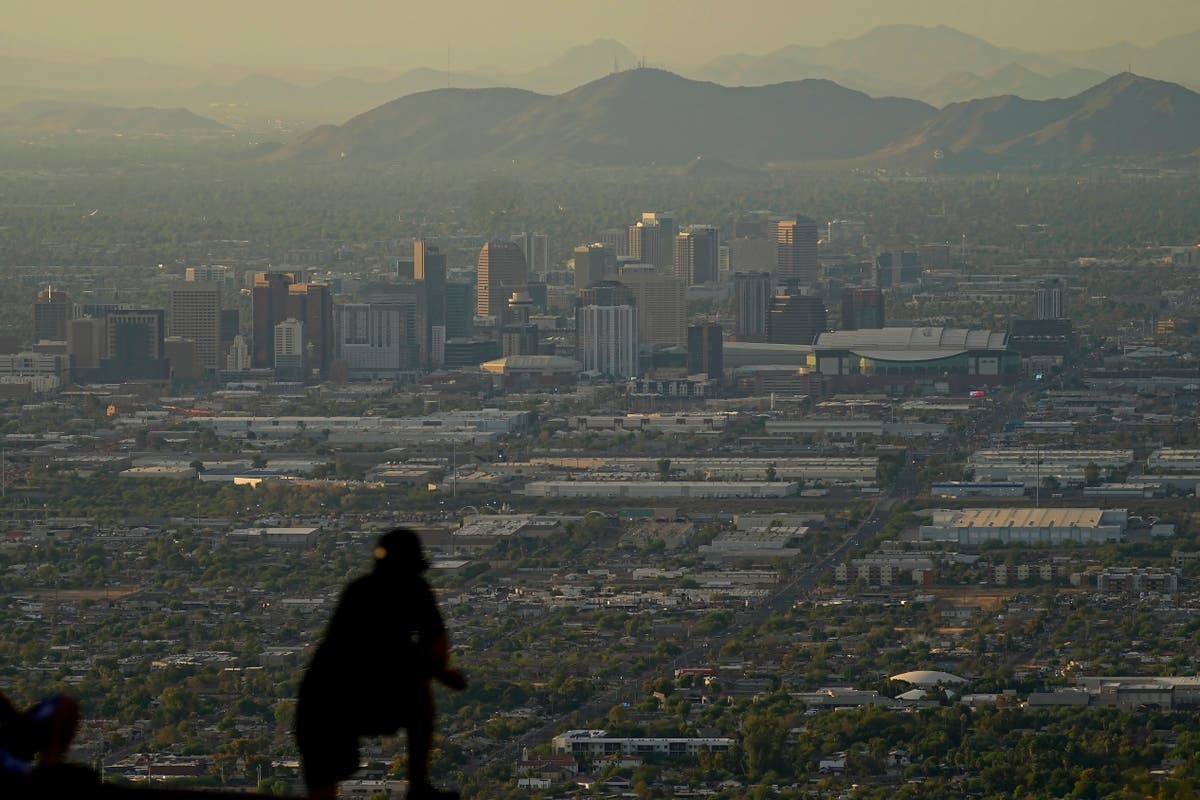 Forecast calls for 108? Phoenix will take it, as record-breaking heat ...
