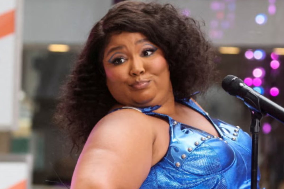 Lizzo lawsuit news: Singer denies sexual harassment allegations made by ...