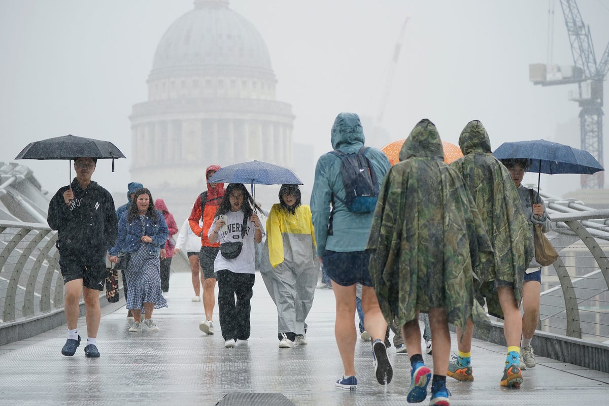 Storm Betty to bring heavy rain and 70mph winds amid UK weather ...