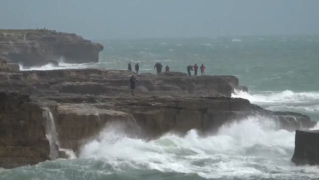 Storm Antoni hits UK with 78mph winds and heavy rain | The Independent