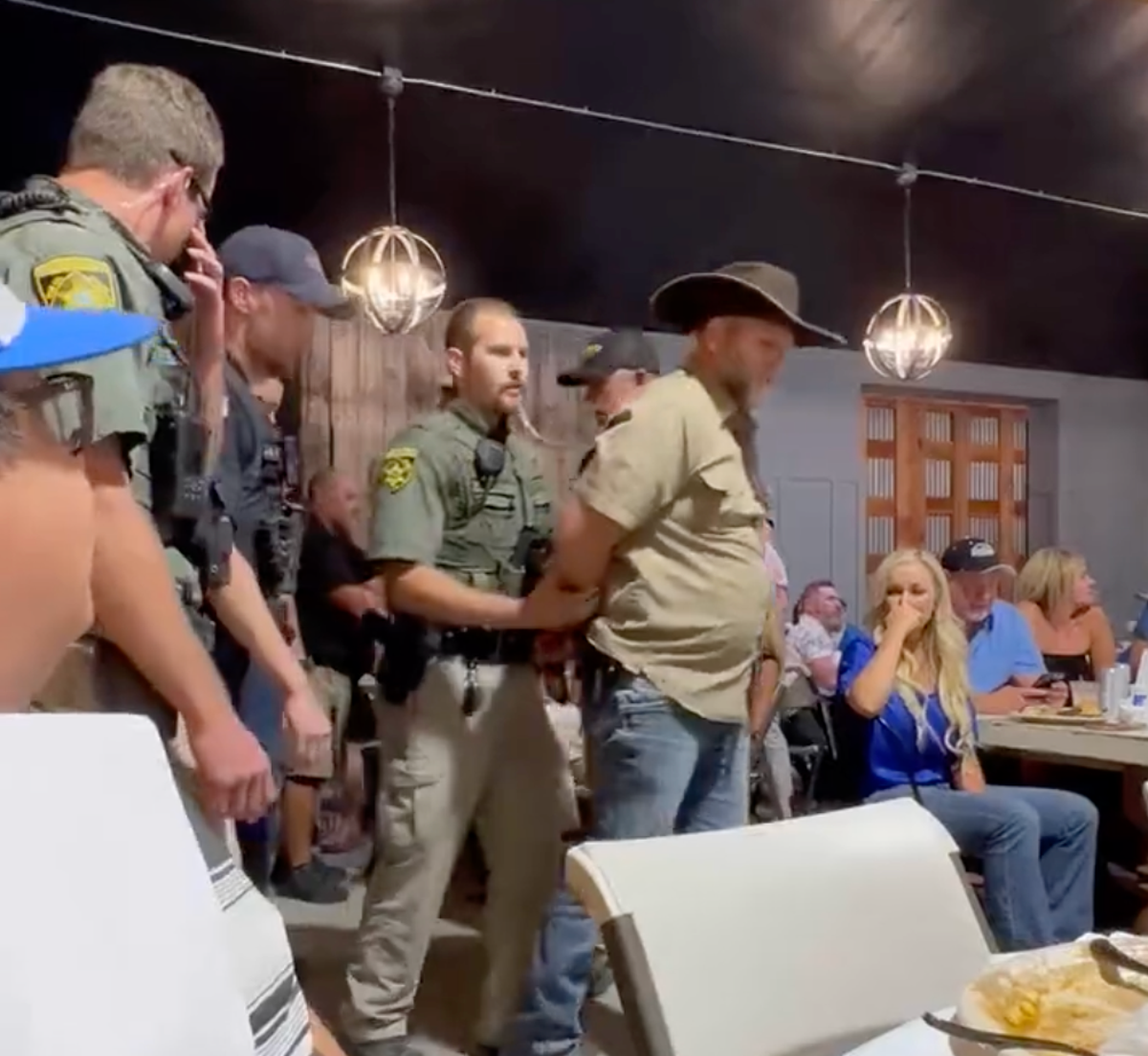 Far-right militant Ammon Bundy arrested on outstanding warrant in long ...