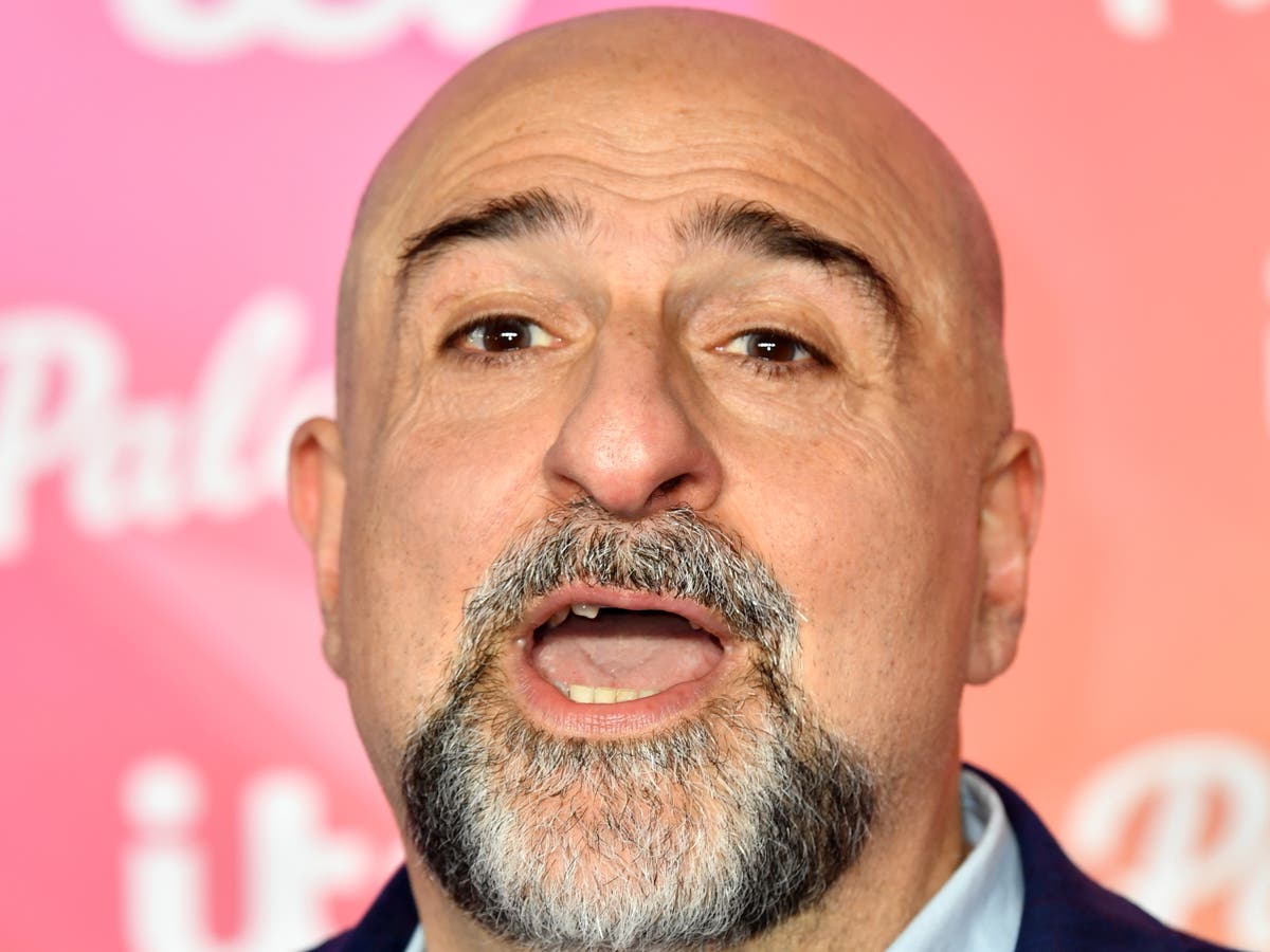 Omid Djalili claims some people come to comedy shows just ‘to be ...