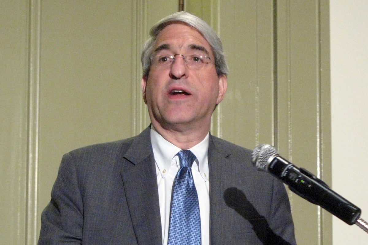 Yale President Peter Salovey to step down next year with plans to ...