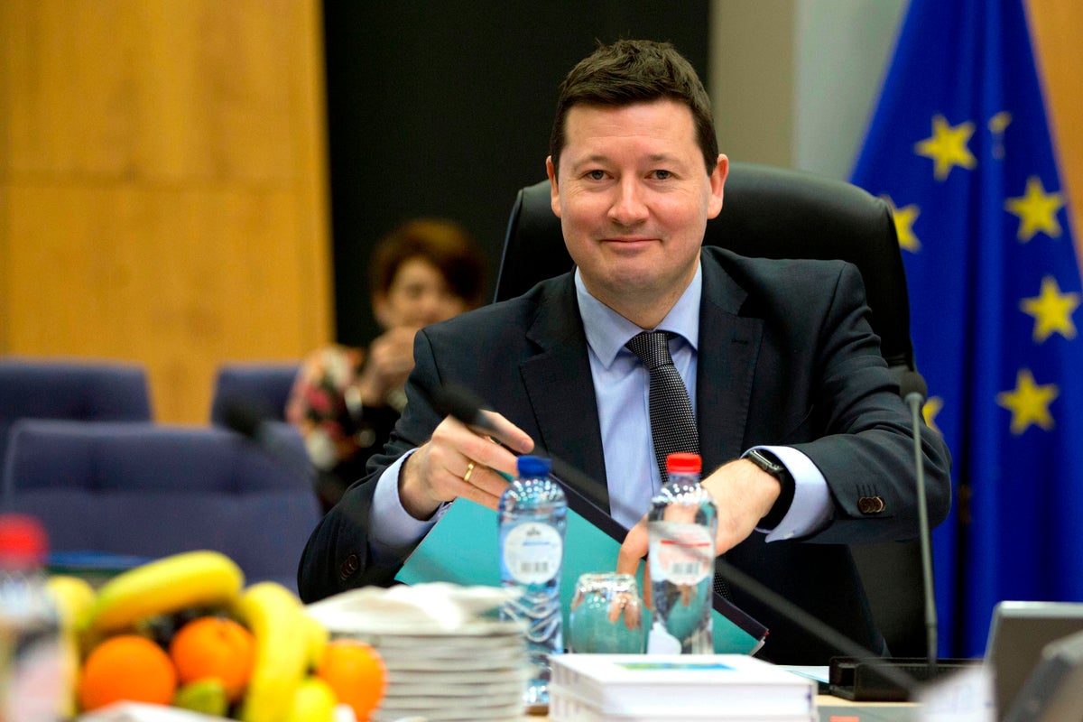 EU rebukes its representative in Austria over 'blood money' comment on ...