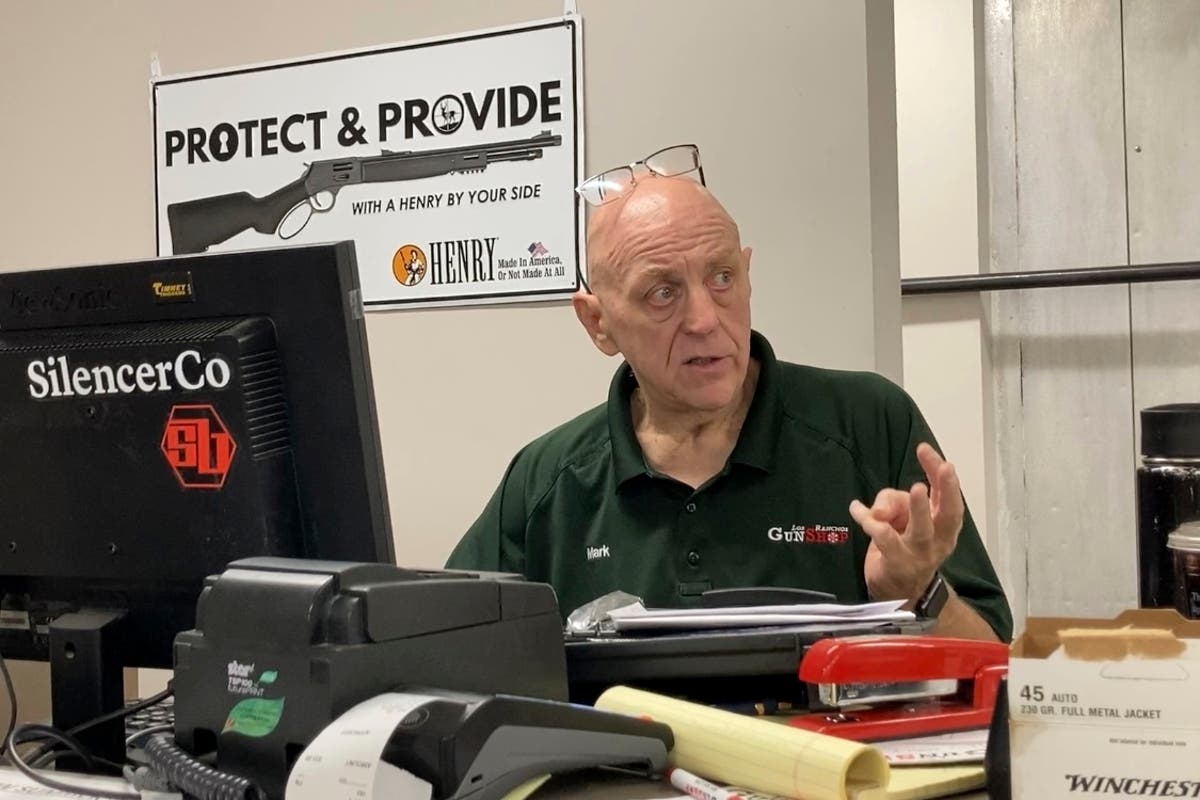 Gun-rights advocates protest New Mexico governor's order suspending ...