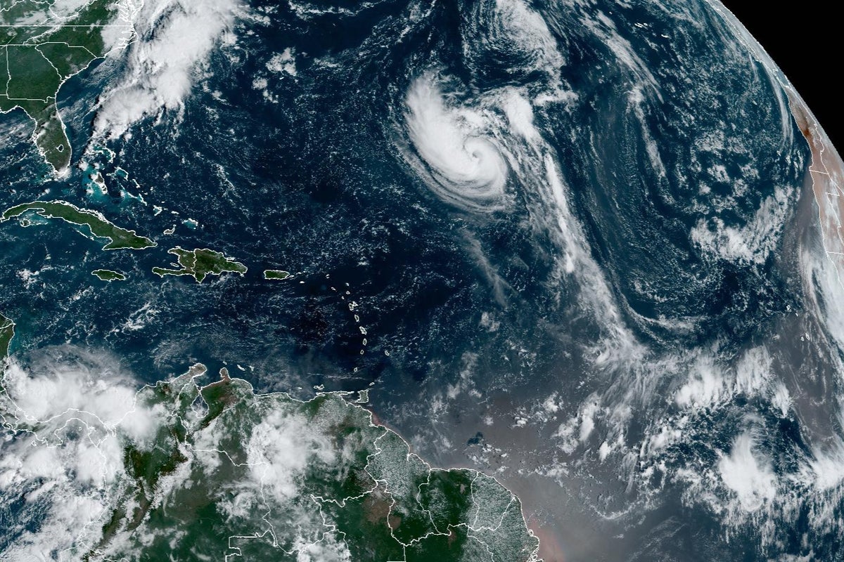 Hurricane Nigel expected to ‘rapidly intensify’ and become major storm ...