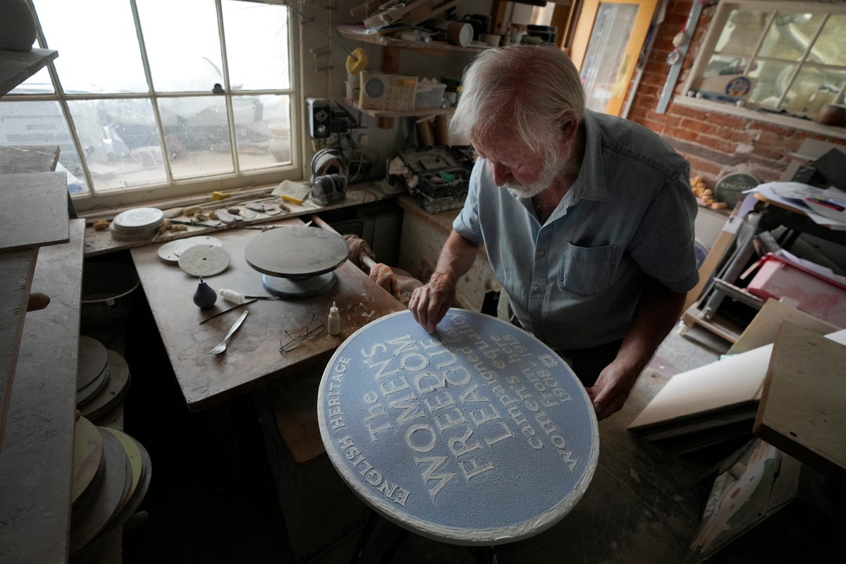 Making a mark: London’s historic blue plaques seek more diversity as 1 ...
