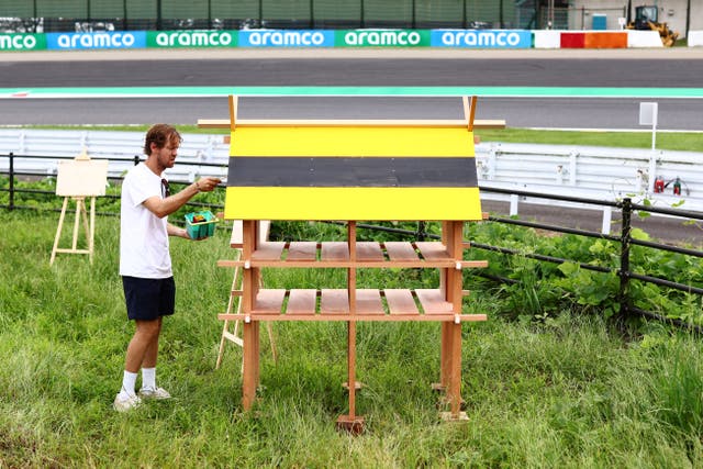 F1: Sebastian Vettel reunites with Formula 1 grid for ‘bee hotels’ at ...
