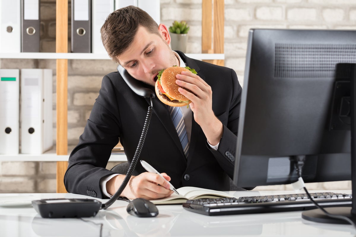 Office ‘etiquette’ guide advises against eating smelly foods in ...