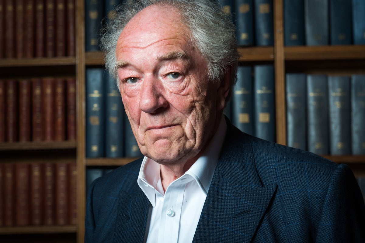 Sir Michael Gambon dead: Dumbledore and Layer Cake actor dies, aged 82 ...