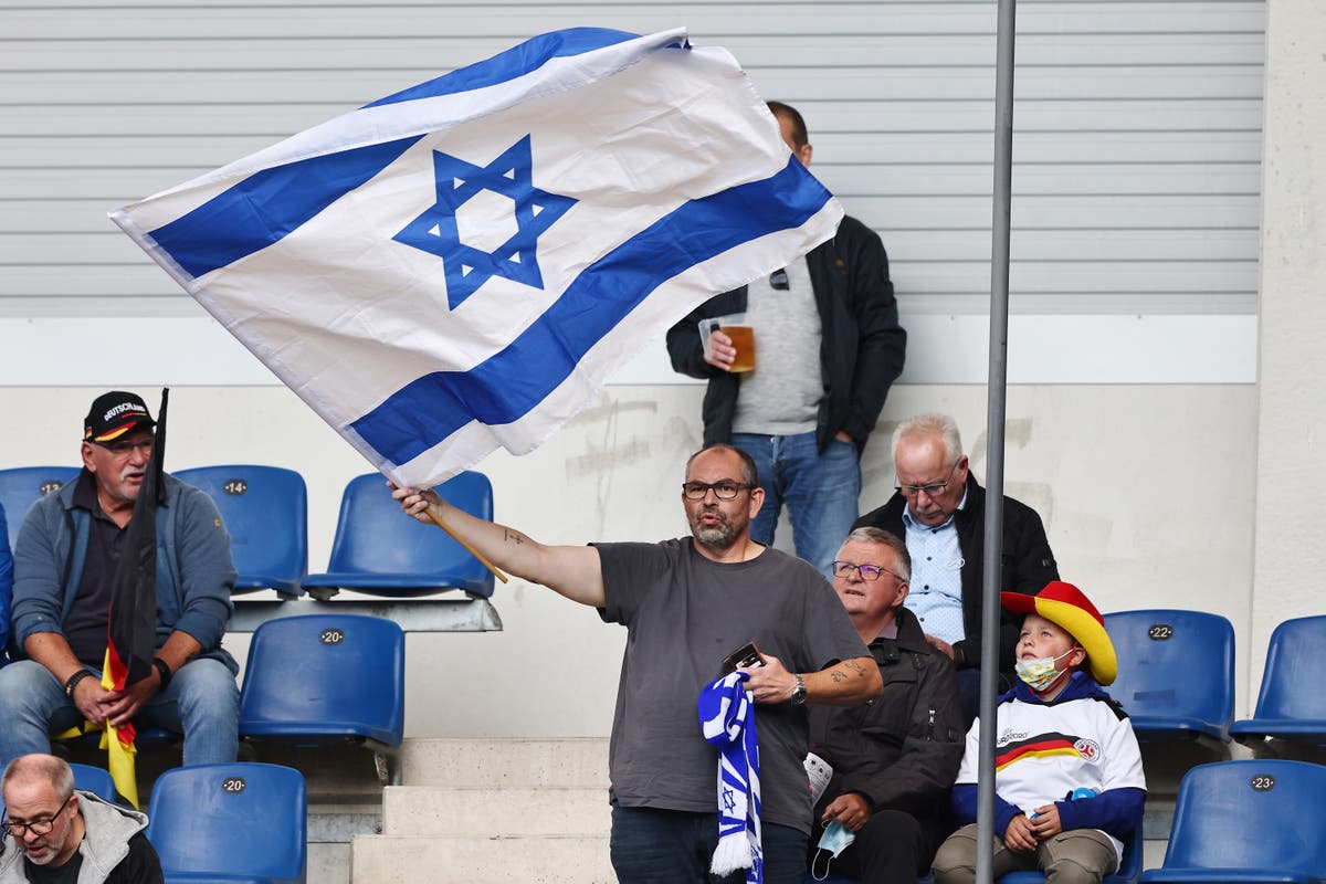 Premier League bans Israeli and Palestinian flags from weekend fixtures ...