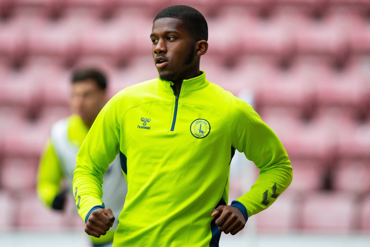 Daniel Kanu scores four in five-star Southend display against Solihull ...