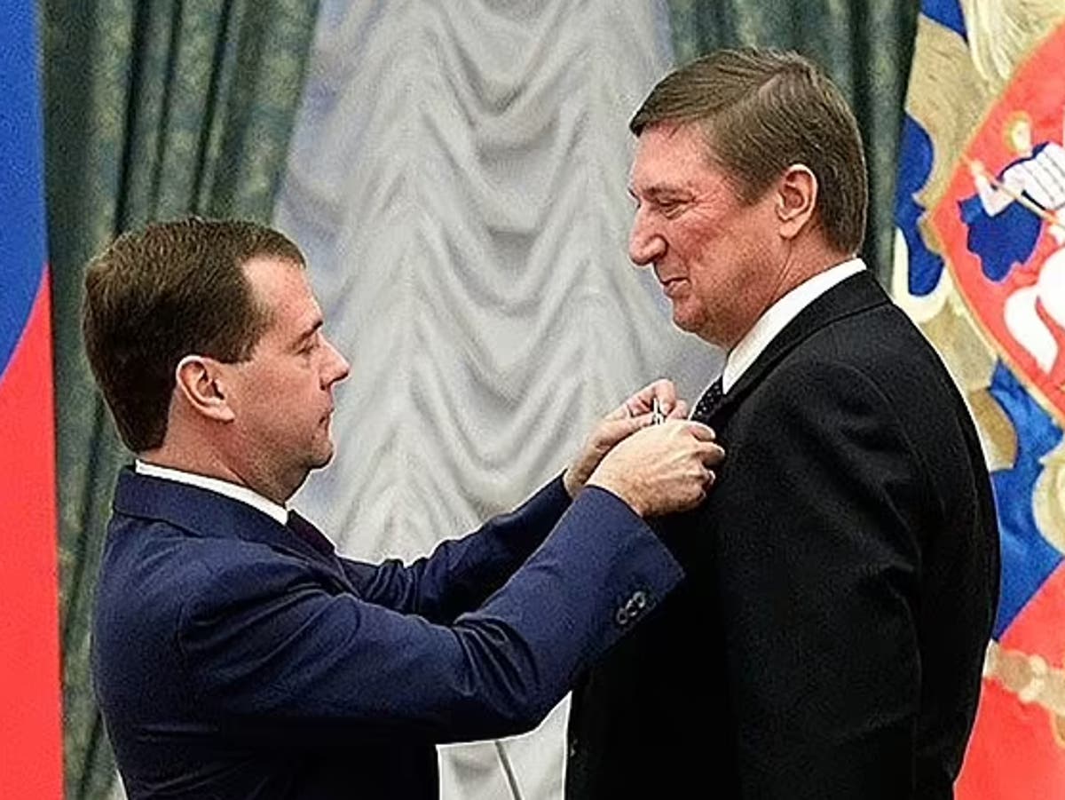 Russian oil boss becomes third to die suddenly at company that ...