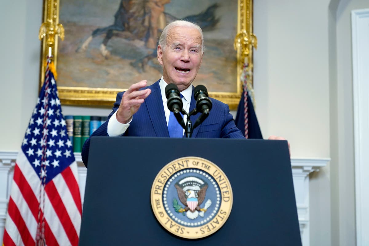 Biden wants to move fast on AI safeguards and will sign an executive ...