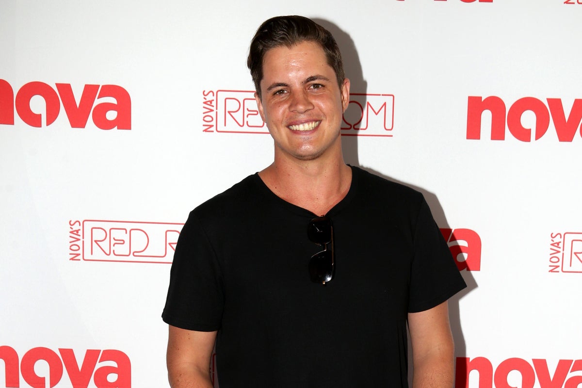 Johnny Ruffo death: Former Home And Away star dies after brain cancer ...