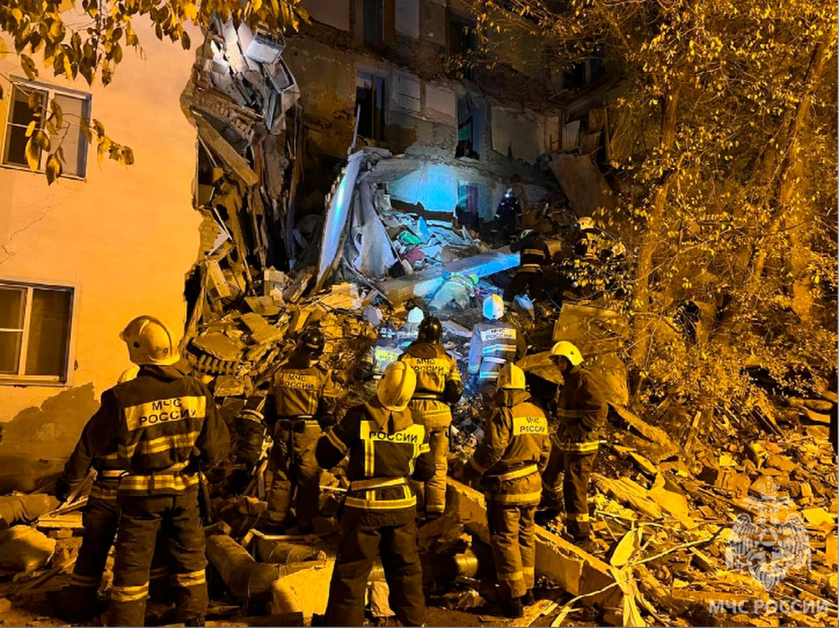 Building partially collapses in southern Russia, sparking search for ...