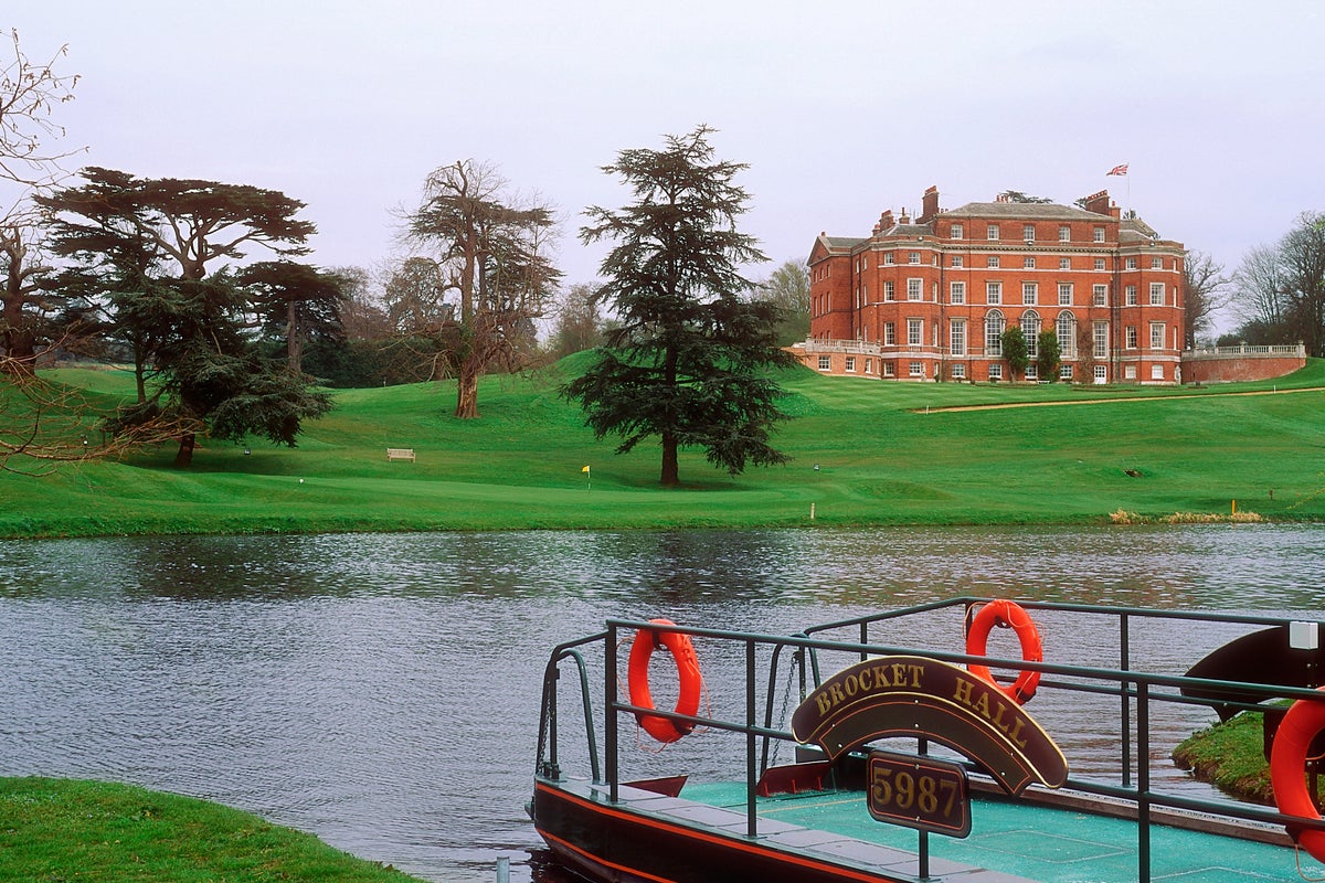 Businessman kidnapped and bundled in Audi while playing golf in ‘£10m ...