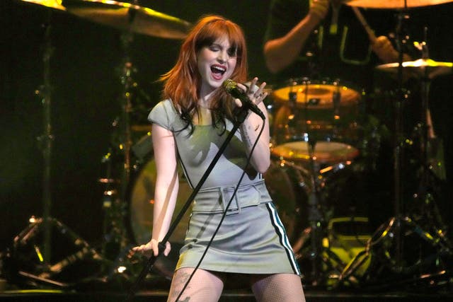 Hayley Williams shuts down Paramore break up rumours | The Independent