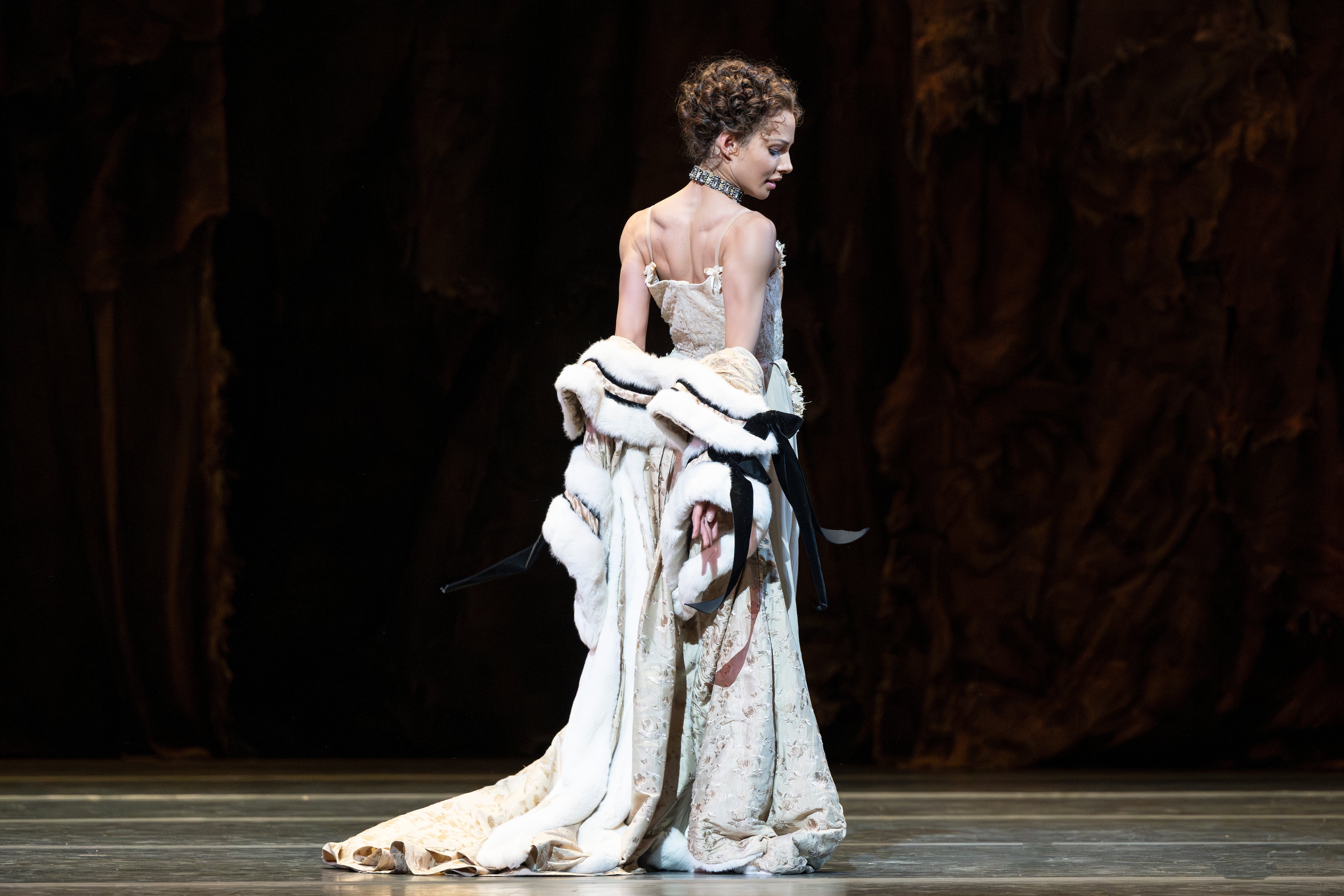 Manon review: Francesca Hayward’s extraordinary presence brightens this ...