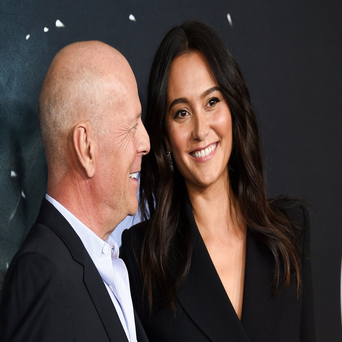 Bruce Willis Et Emma Heming 2024 Bruce Willis's Wife Gets Emotional