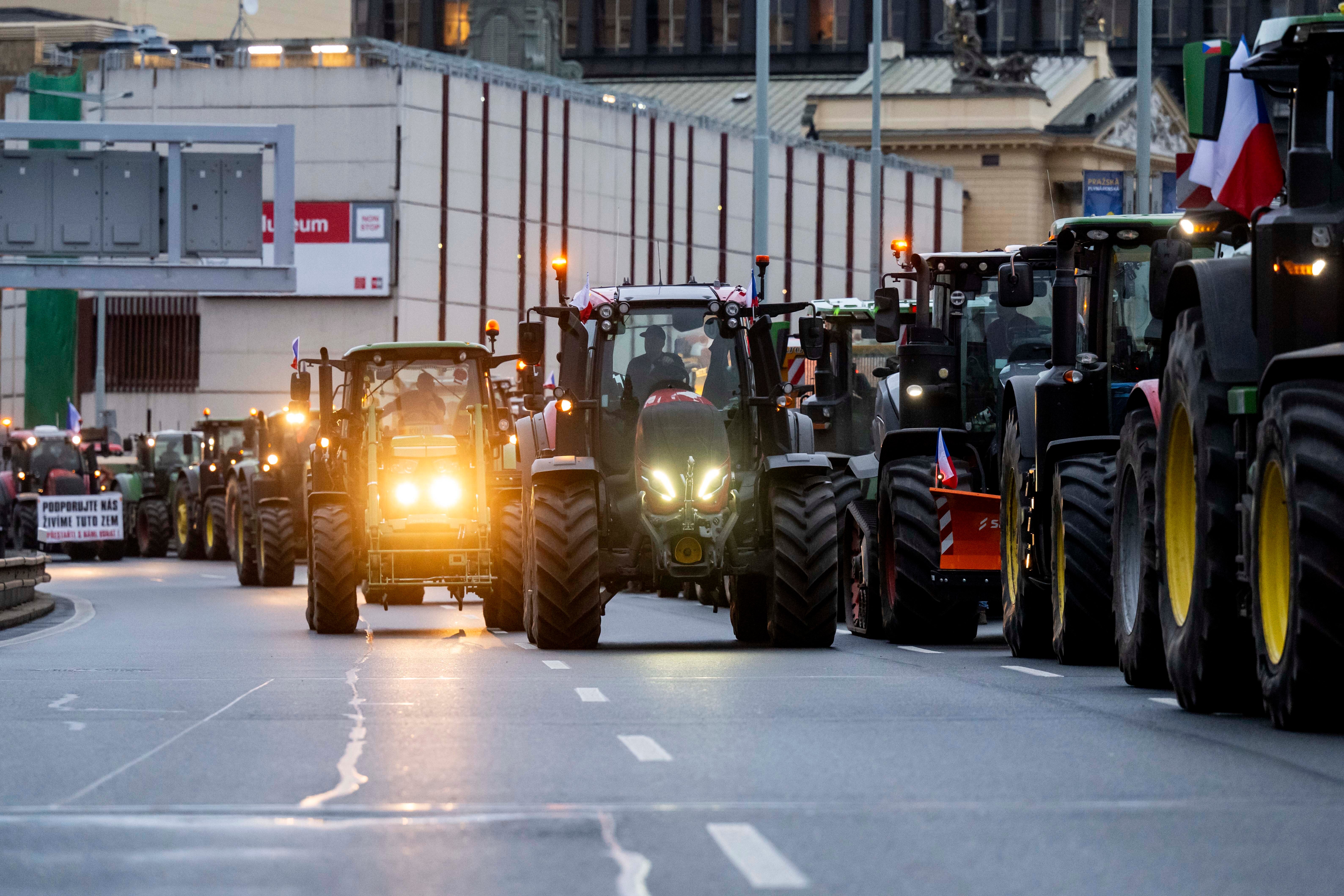 Czech farmers block traffic in Prague in protest against the government ...