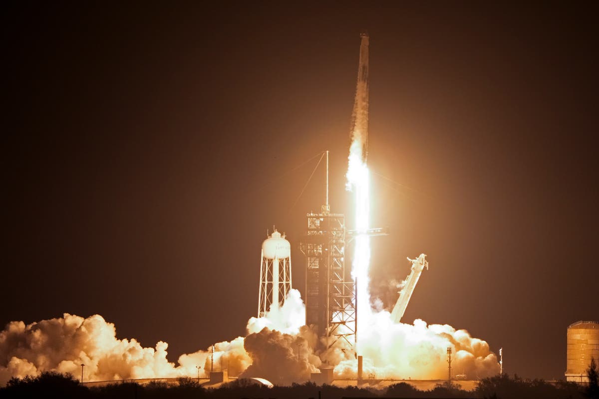 Watch as SpaceX launches mission to deliver experiments, food and ...